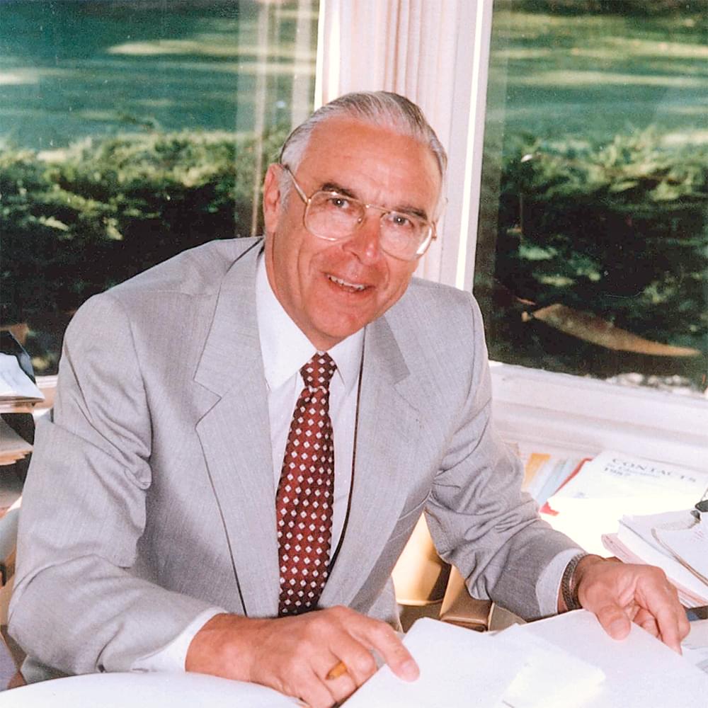 Gryphon Gallery: Keith P. Walker - Glenlyon Norfolk School