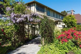 Introducing Gryphon House - Glenlyon Norfolk School
