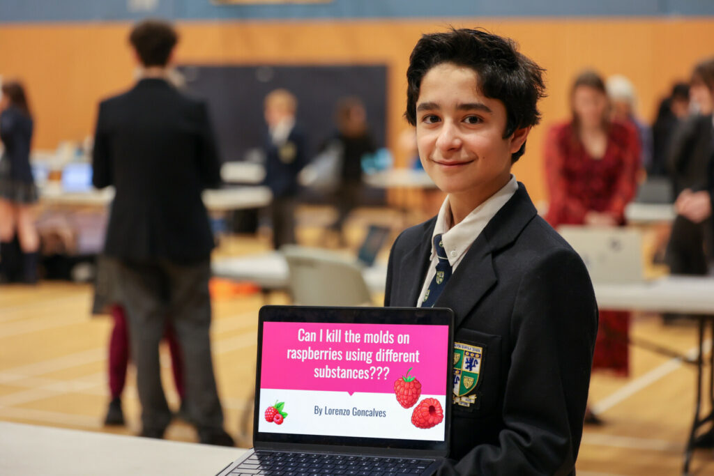 GNS Grade 9 Science Fair - Glenlyon Norfolk School